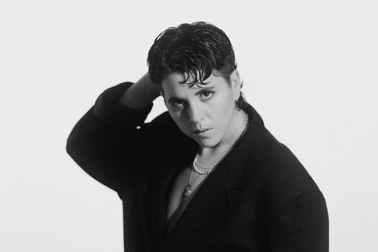 Five Minutes With: Indie Pop Musician Mint Simon