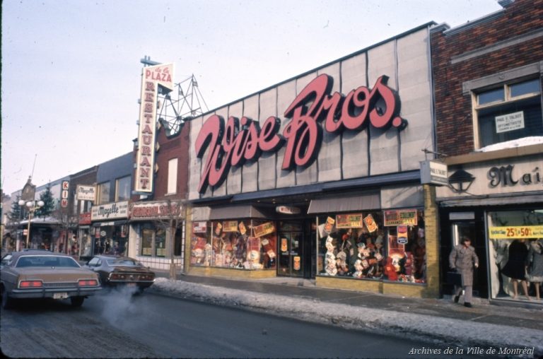Photographies anciennes de la rue Saint Hubert (1920-1977)