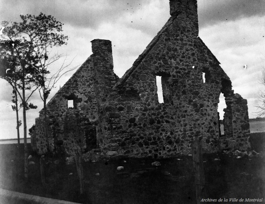 Old Photographs of the Pointe-Aux-Trembles neighbourhood